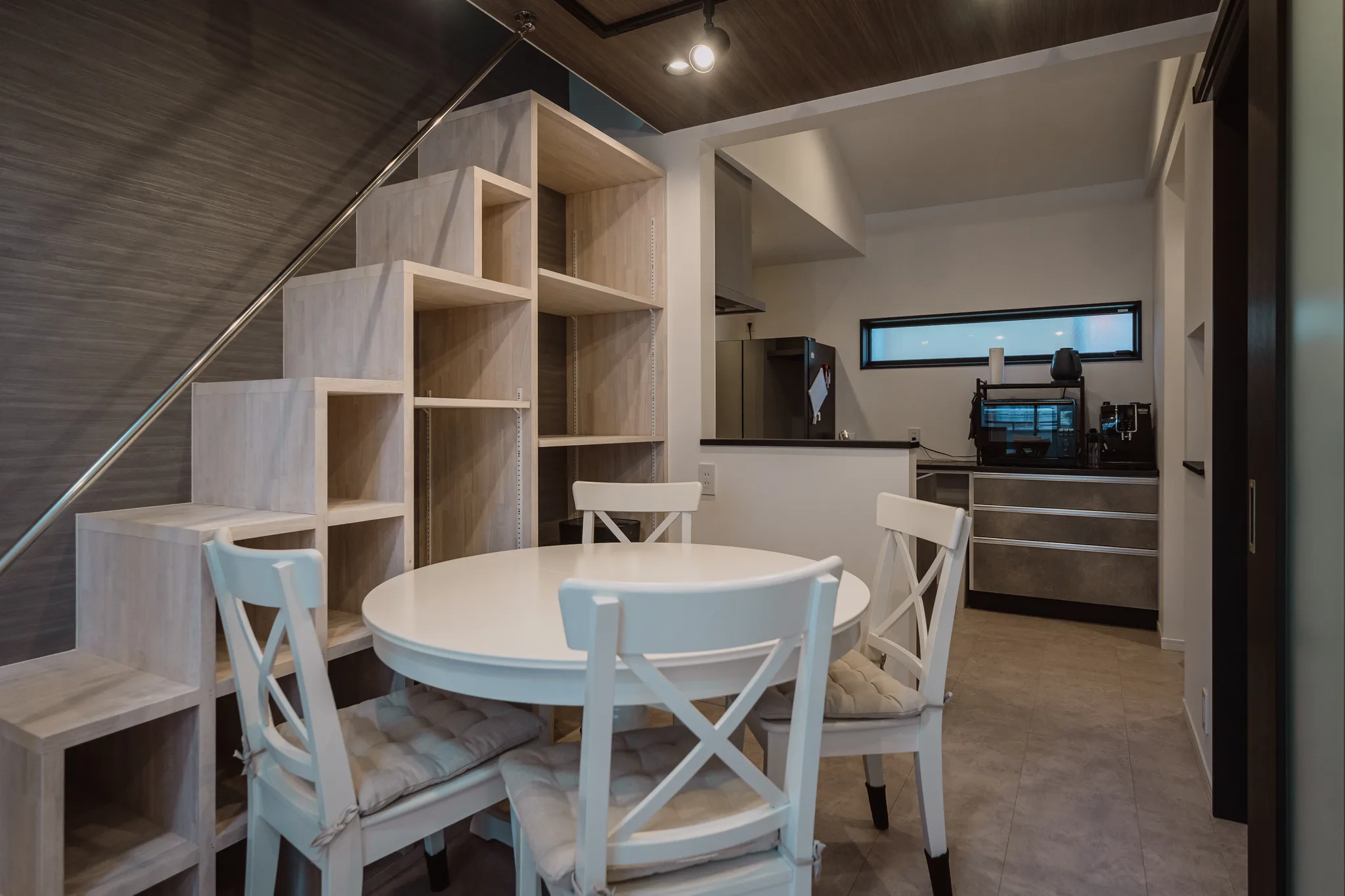 Shin Sen House — 101 — Modern Living Tokyo
